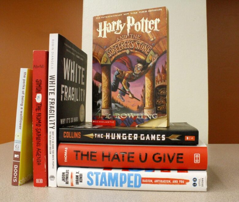 The Negative Effects Of Book Banning In The Classroom – Maryville Pawprint